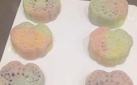 冰皮月饼好吃吗_还是普通月饼好吃