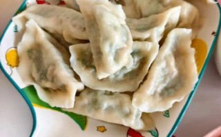 茼蒿鸡蛋饺子馅怎么做_茼蒿鸡蛋饺子馅怎么调才香