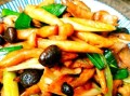 双孢菇怎么炒好吃_双孢菇炒肉的家常做法