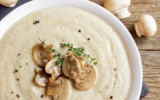 西餐蘑菇汤怎么做_正宗奶油蘑菇汤窍门