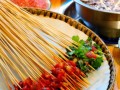 四川火锅和串串香有什么区别_哪个更辣