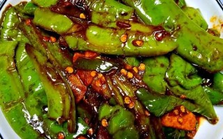 爆炒青椒怎么炒好吃_爆炒青椒要不要焯水