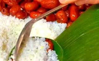 包粽子的糯米要放盐吗_粽子糯米要不要加盐