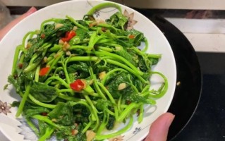 红苕尖怎么炒好吃_红苕尖炒制的家常窍门