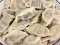 羊肉馅饺子怎么调馅好吃_羊肉饺子馅去膻技巧