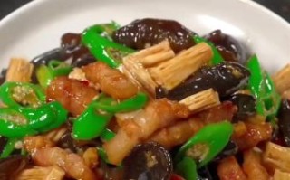 炒白木耳的做法_白木耳怎么炒才脆嫩