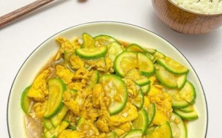 西葫芦炒鸡蛋的营养价值_西葫芦炒鸡蛋的功效与作用