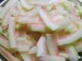 西瓜皮炒肉怎么做_西瓜皮炒肉好吃吗