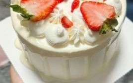 草莓蛋糕图片高清_如何拍出奶油质感