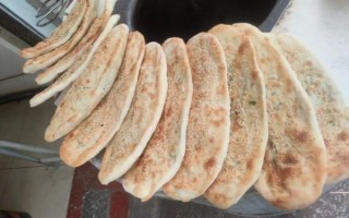 发面烧饼怎么做_发面烧饼的做法视频