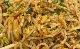 炒米线怎么不粘锅_炒米线不结坨的秘诀