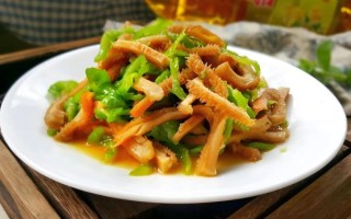 青椒牛肚怎么炒好吃_牛肚炒多久才脆嫩