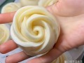 花卷怎么捏_花卷一压一捏技巧