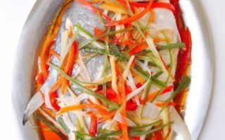 金鲳鱼怎么做好吃_金鲳鱼清蒸还是红烧