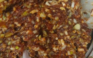 牛肉馄饨馅怎么调才嫩_牛肉馄饨馅做法视频