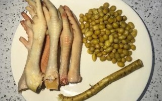 黄豆鸡脚汤的功效与作用_孕妇可以喝黄豆鸡脚汤吗