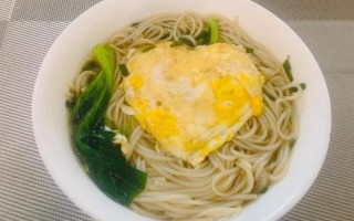 鸡蛋阳春面怎么做_阳春面放鸡蛋好吃吗