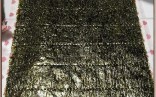 黑糯米饭团怎么做_黑糯米饭团热量高吗