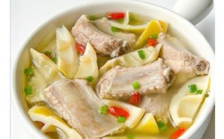 竹笋萝卜炖排骨怎么做_竹笋萝卜炖排骨的功效