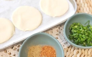 饺子皮葱油饼怎么做_为什么用饺子皮更酥脆