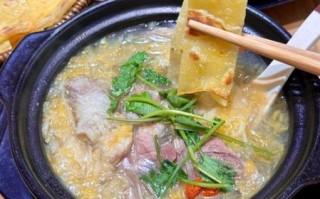 酸菜涮羊肉锅底怎么做_酸菜锅底和羊肉搭配秘诀