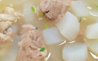 筒骨汤怎么炖才白_筒骨汤的做法大全