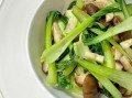 青菜炒香菇热量是多少_减肥能吃吗