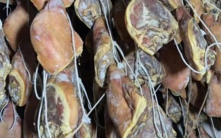 火腿怎么腌制不咸不臭_火腿腌制去腥减盐技巧