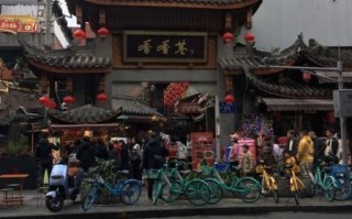 成都特色小吃有哪些_成都小吃街在哪里