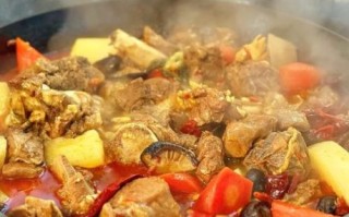 陕北铁锅炖羊肉怎么做_铁锅炖羊肉正宗做法