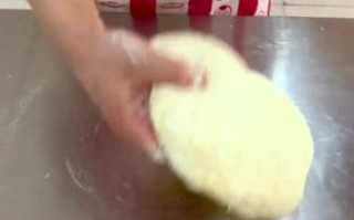 草帽饼和面步骤_草帽饼怎么做才酥软