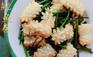 鱿鱼炒韭菜苔怎么做_鱿鱼炒韭菜苔焯水吗