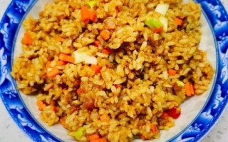 鸡蛋炒饭家常做法_鸡蛋炒饭怎么炒才粒粒分明