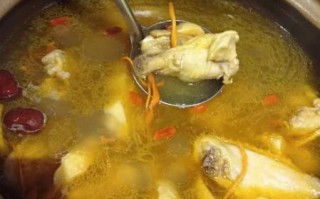 砂锅鸡煲怎么做才入味_砂锅鸡煲需要焯水吗