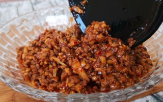 蘑菇酱的家常做法东北_怎么做才够味