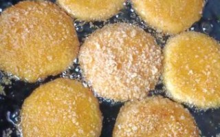 家常南瓜饼怎么做好吃又简单_南瓜饼不油炸做法