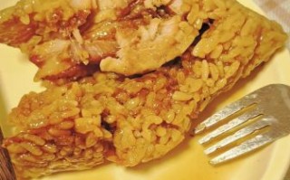 鲜肉蛋黄粽子怎么做_鲜肉蛋黄粽子配料比例