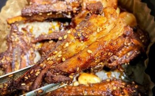 蒸烤箱烤羊排怎么做_蒸烤箱烤羊排温度时间