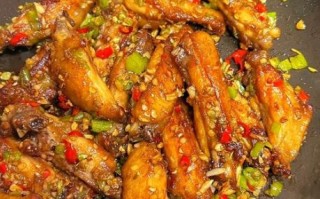鸡翅怎么比较好吃_鸡翅怎么做才外酥里嫩