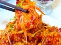 锅包肉怎么炸会蓬松酥脆_锅包肉挂糊比例