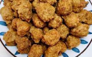 炸牛肉丸子怎么做_炸牛肉丸子用什么油最好