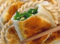 韭菜盒子怎么和面_韭菜盒子面皮软不软