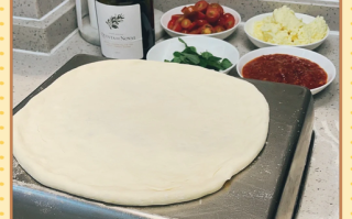 电烤箱做披萨用什么温度_电烤箱披萨烤多久