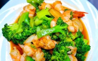 西兰花炒虾仁怎么炒才嫩_西兰花炒虾仁家常做法