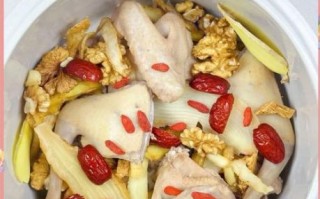 鸽子蒸天麻的做法大全_天麻炖鸽子的功效与禁忌