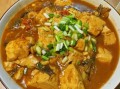 黄丫头炖豆腐怎么做_黄丫头炖豆腐的家常做法