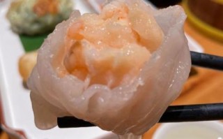 白切鸡怎么做才嫩滑_广式早茶必点虾饺做法