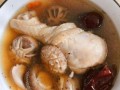鸡腿炖蘑菇怎么做_鸡腿炖蘑菇用干香菇还是鲜香菇