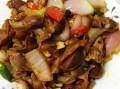 鸡胗怎么炒又嫩好吃_鸡胗去腥焯水技巧
