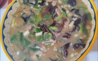 蒜苔粉皮靠肉怎么做_蒜苔粉皮靠肉的家常做法